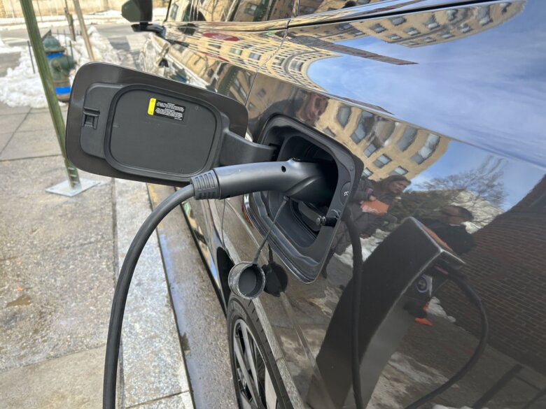 DC brings curbside EV charging stations to each ward in push to make ...