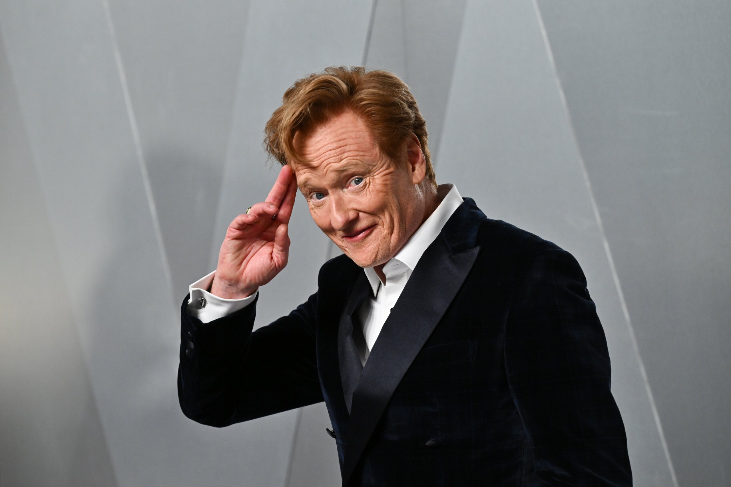 Burgers, cocktails, sparkly new duds: Oscar winners, losers and guests ...