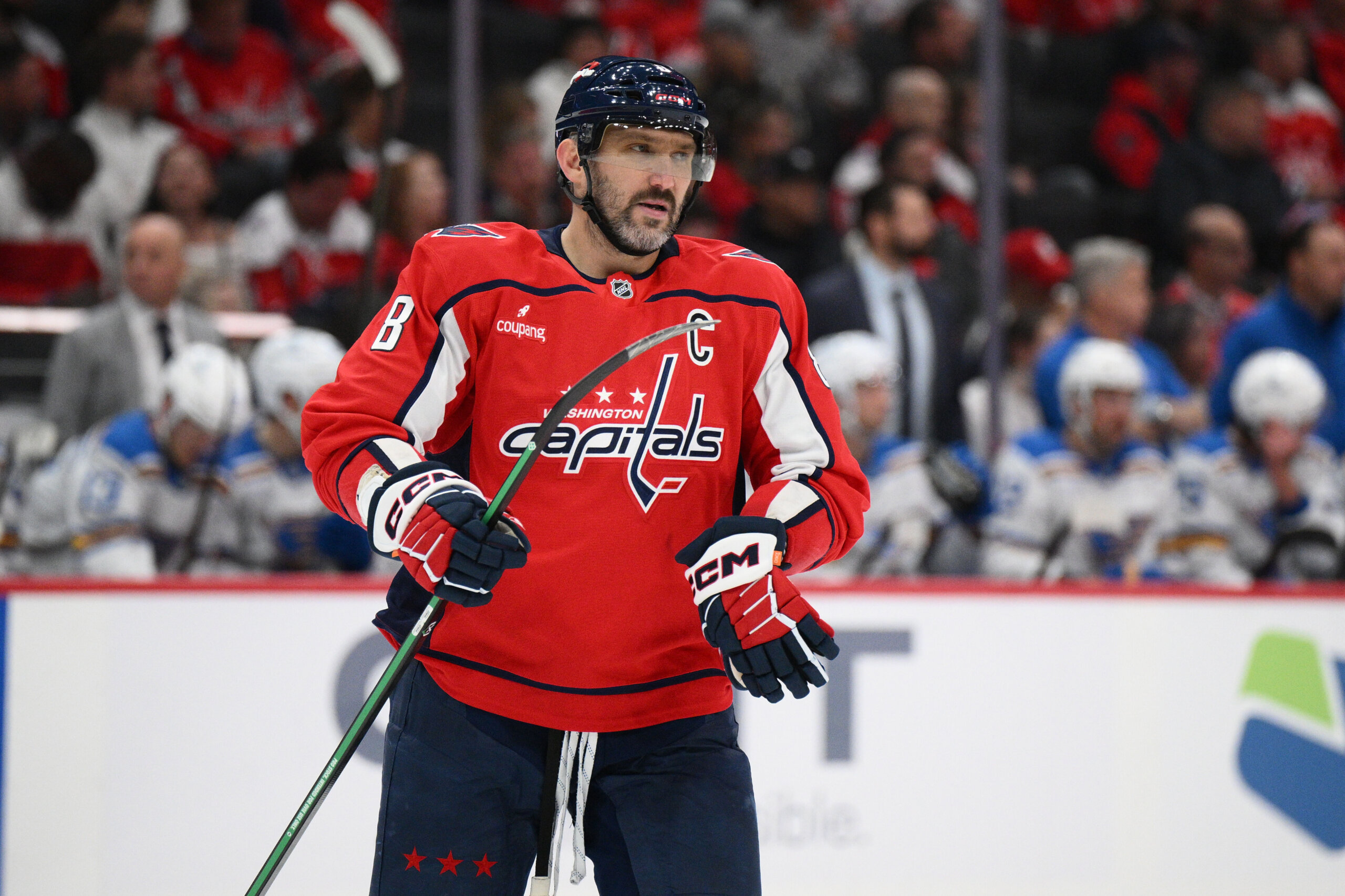 Ovechkin’s 34th career hat trick powers Capitals past Mammoth, 7-4 ...