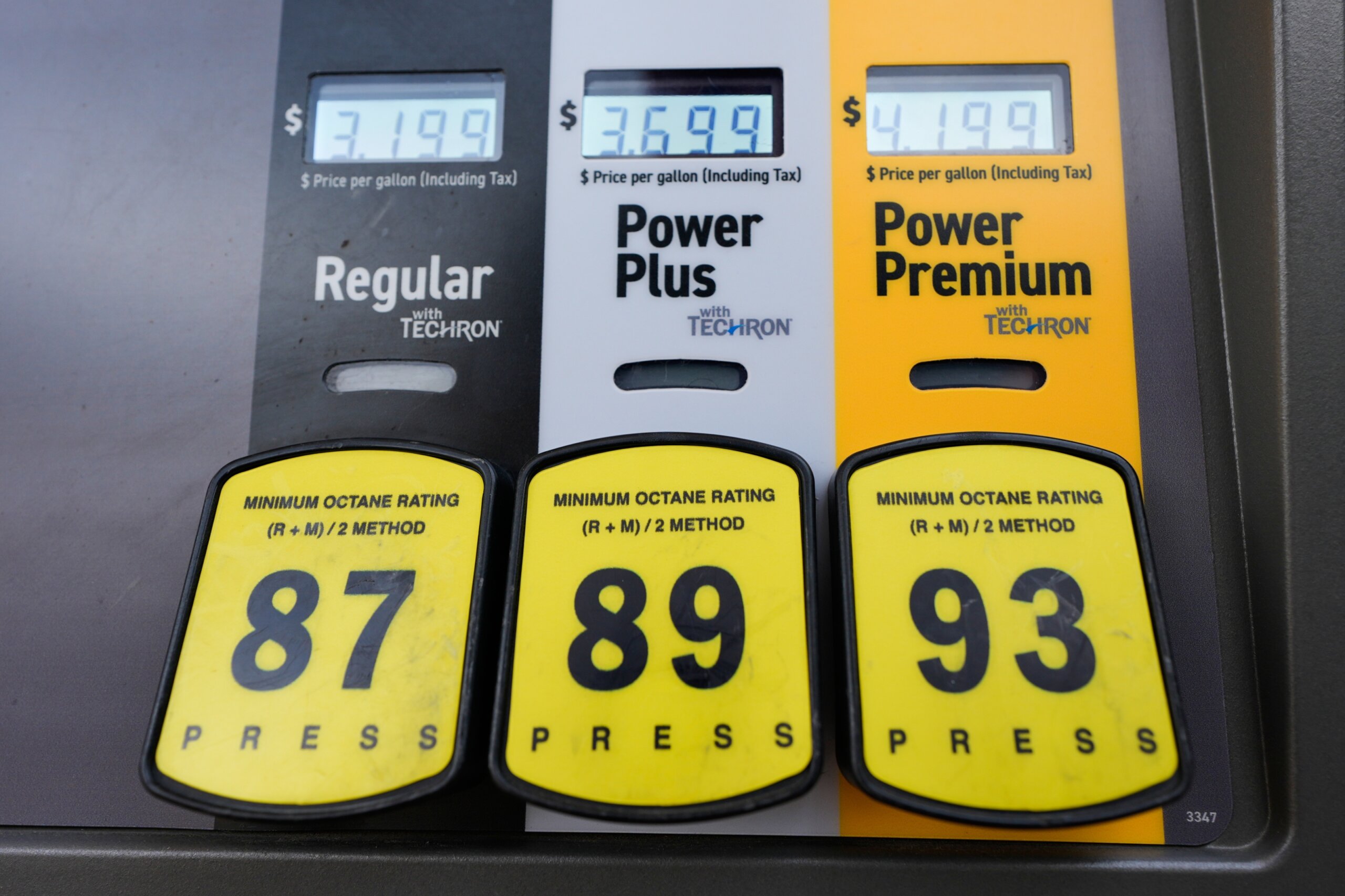 Gas prices jump dramatically across DC region amid war in Middle East ...