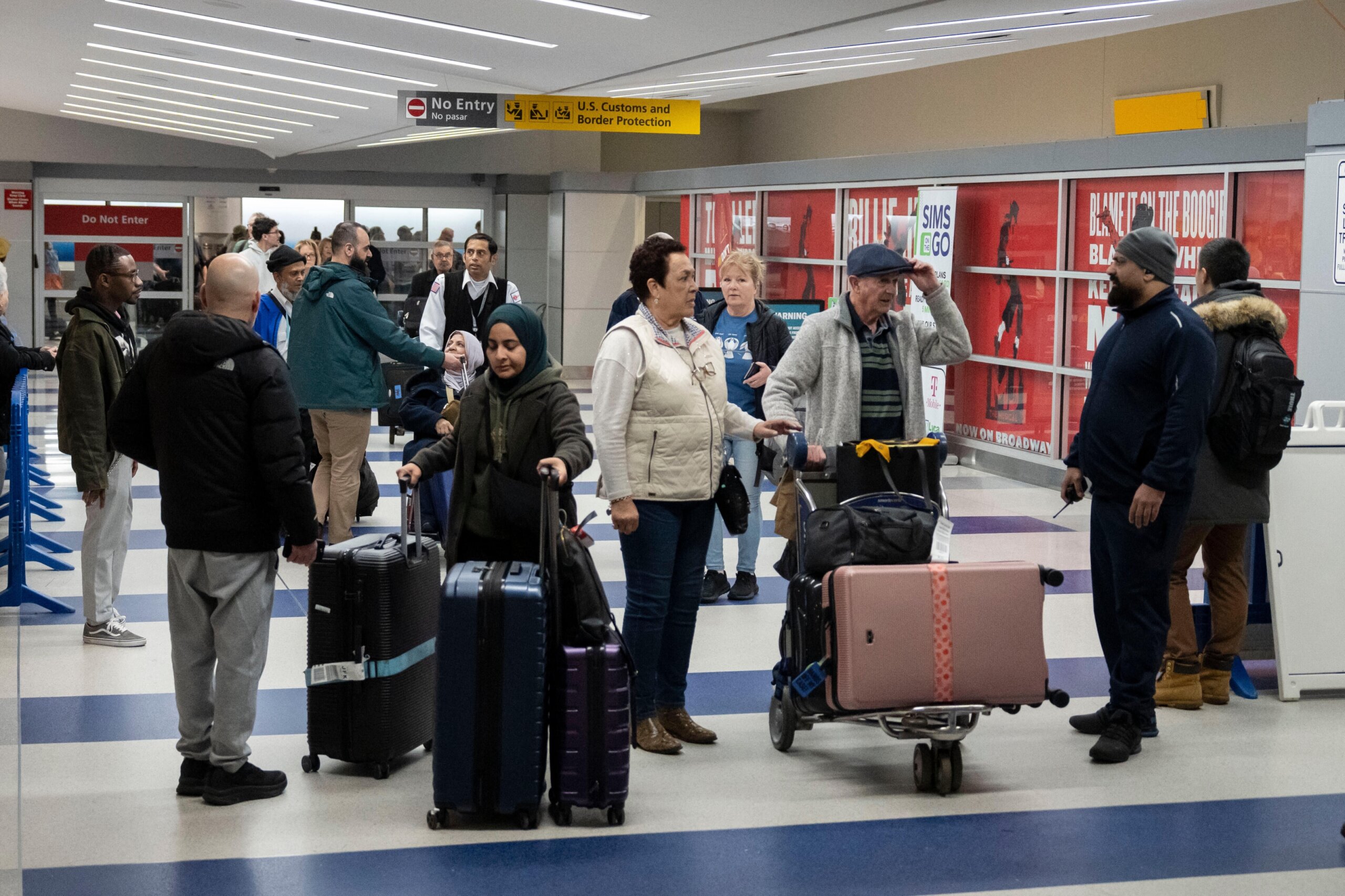 Americans stuck in the Middle East recount finding their way home with ...
