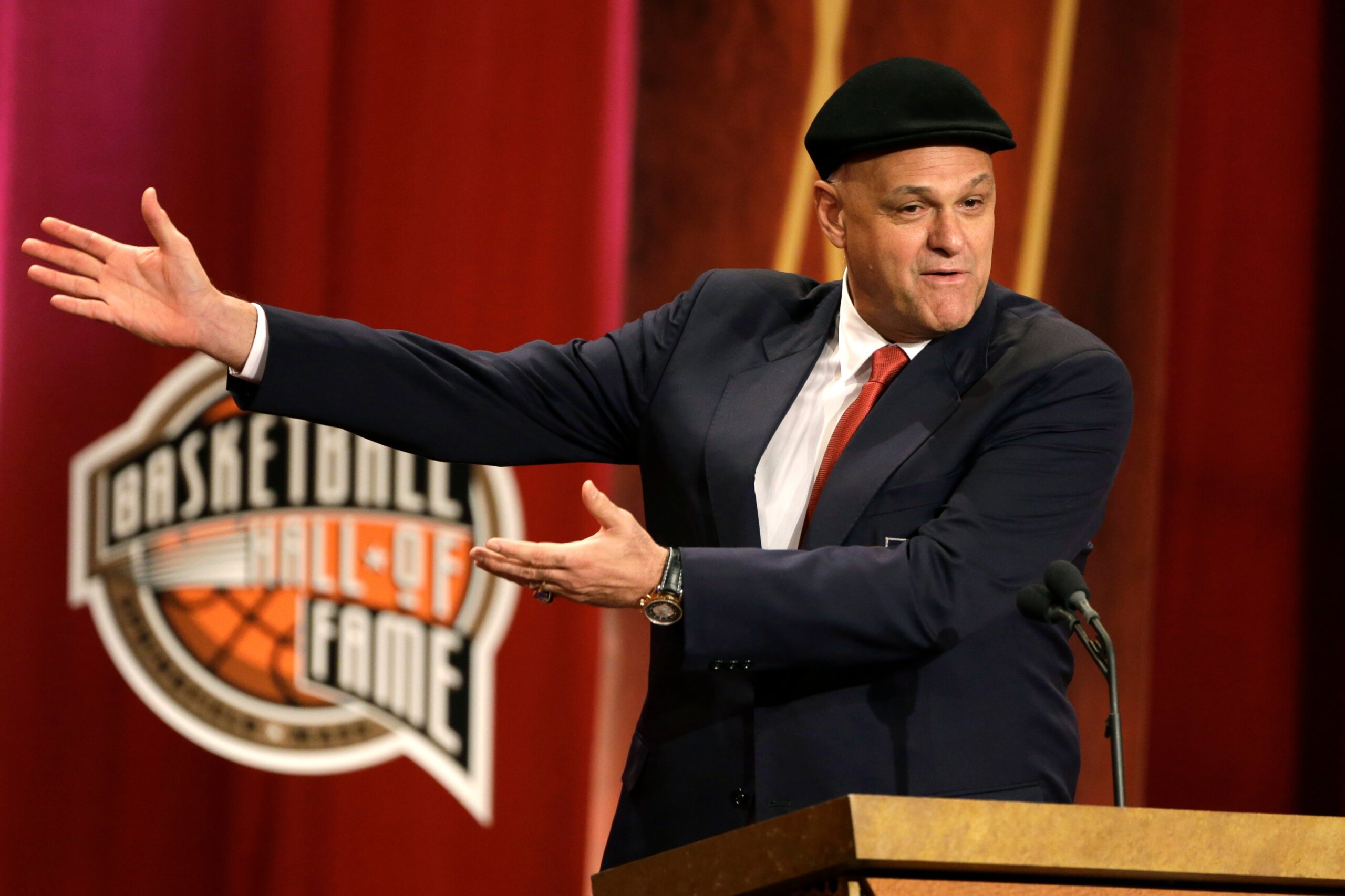 Oscar Schmidt, Basketball Hall of Famer from Brazil, dies at 68 - WTOP News