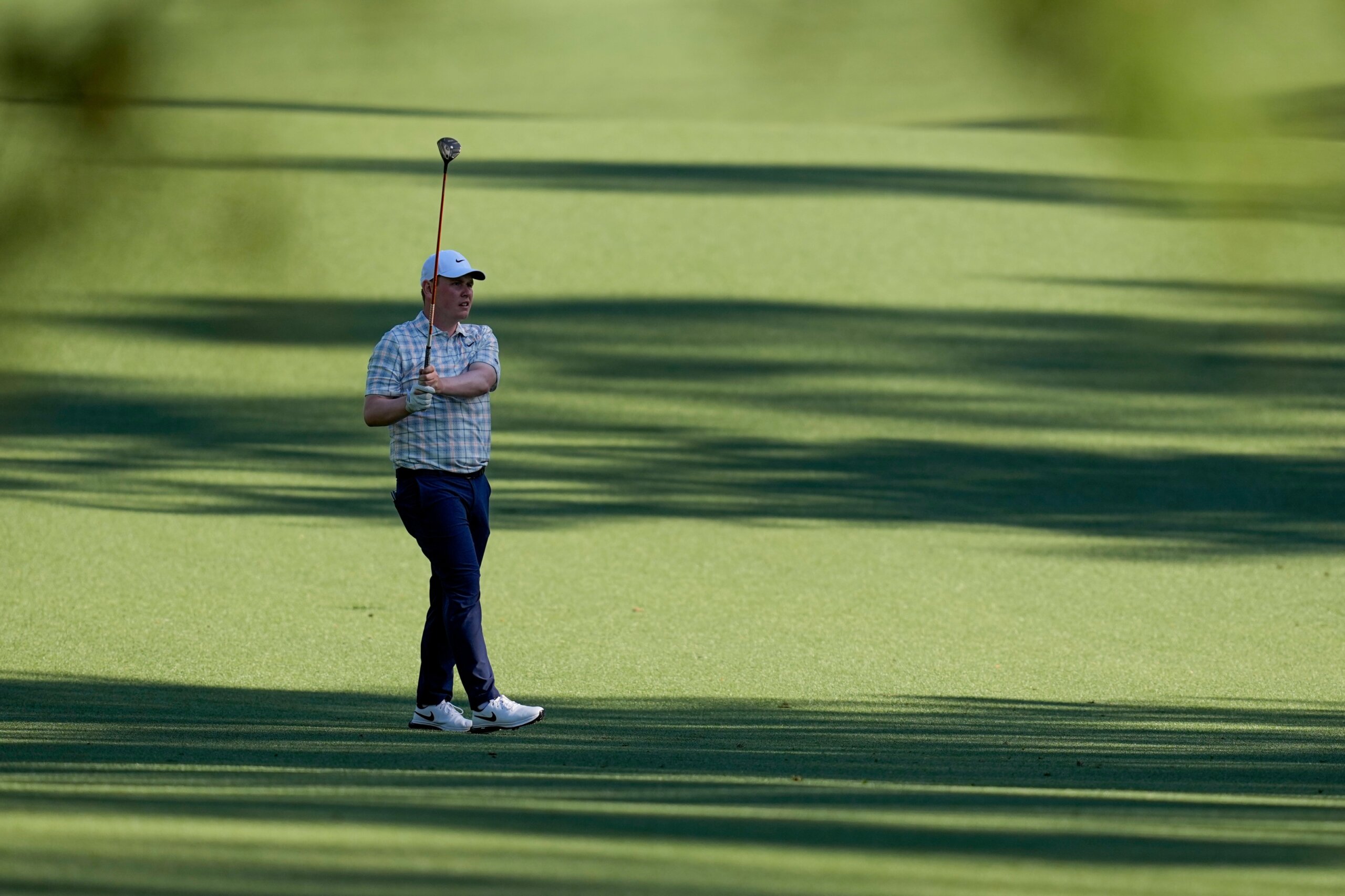 MacIntyre gives middle-finger salute as firm, fast Augusta National ...