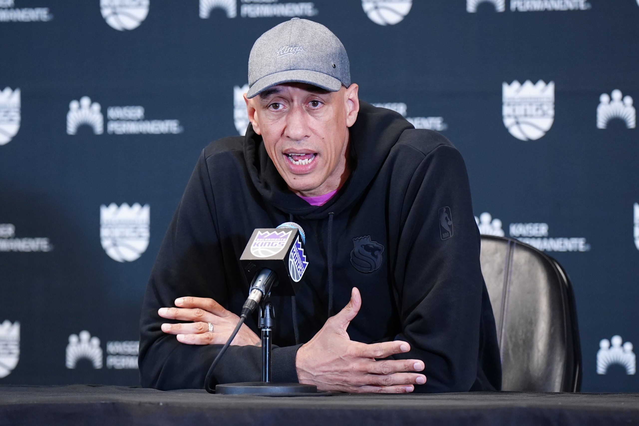 Kings will bring back coach Doug Christie for a second full season, AP ...